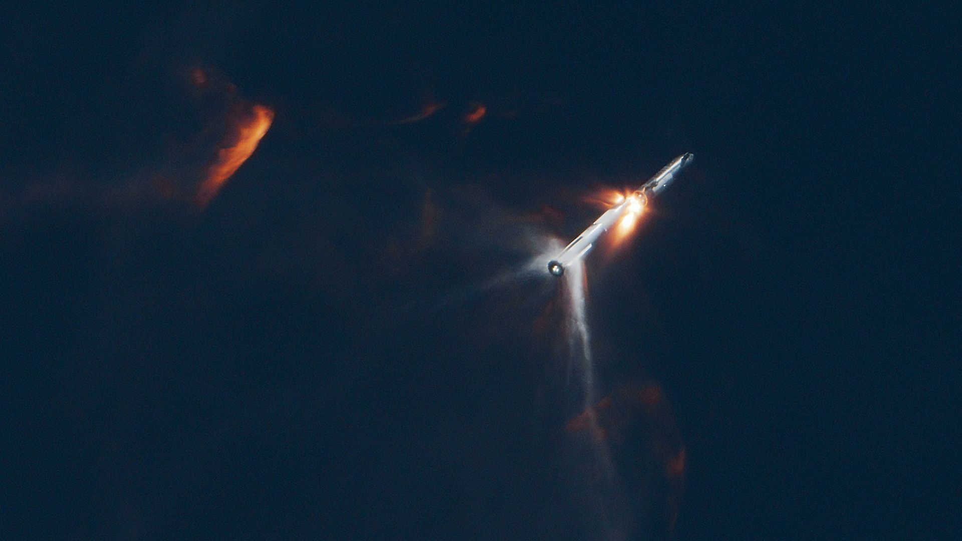 SpaceX’s Starship took a beating, but held on for first return from ...